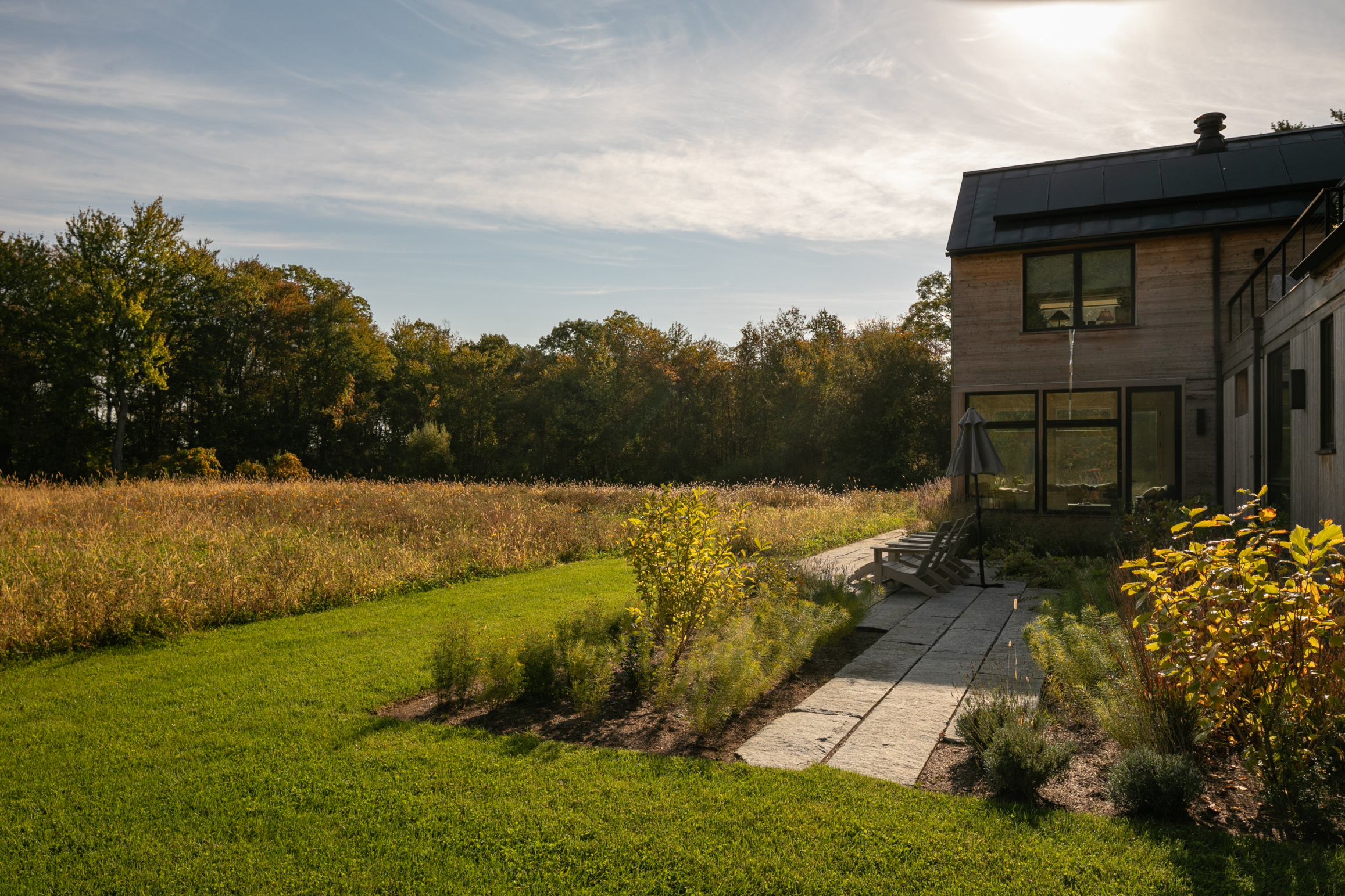 The Field House - Design Outside